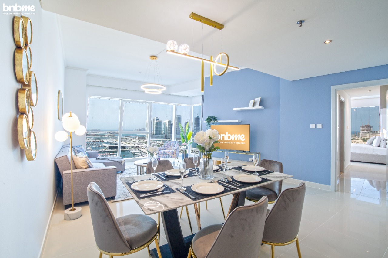 Charming 2BR in Dubai Marina with Sea View - Home Rental in Dubai