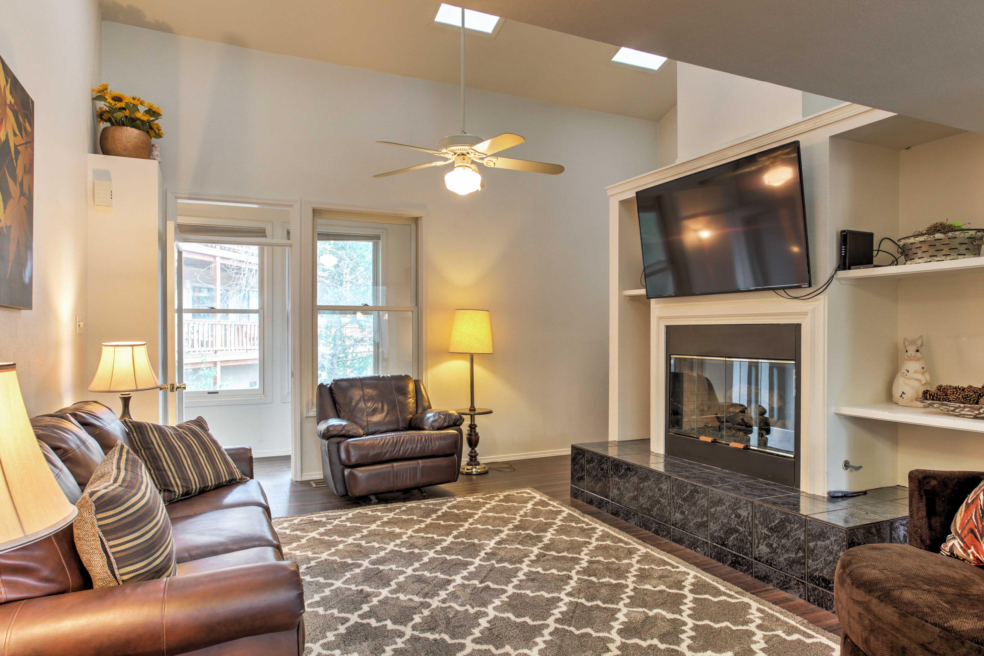 Spacious Hideaway in Ruidoso w/ Multi-Level Deck! - Home Rental in Ruidoso