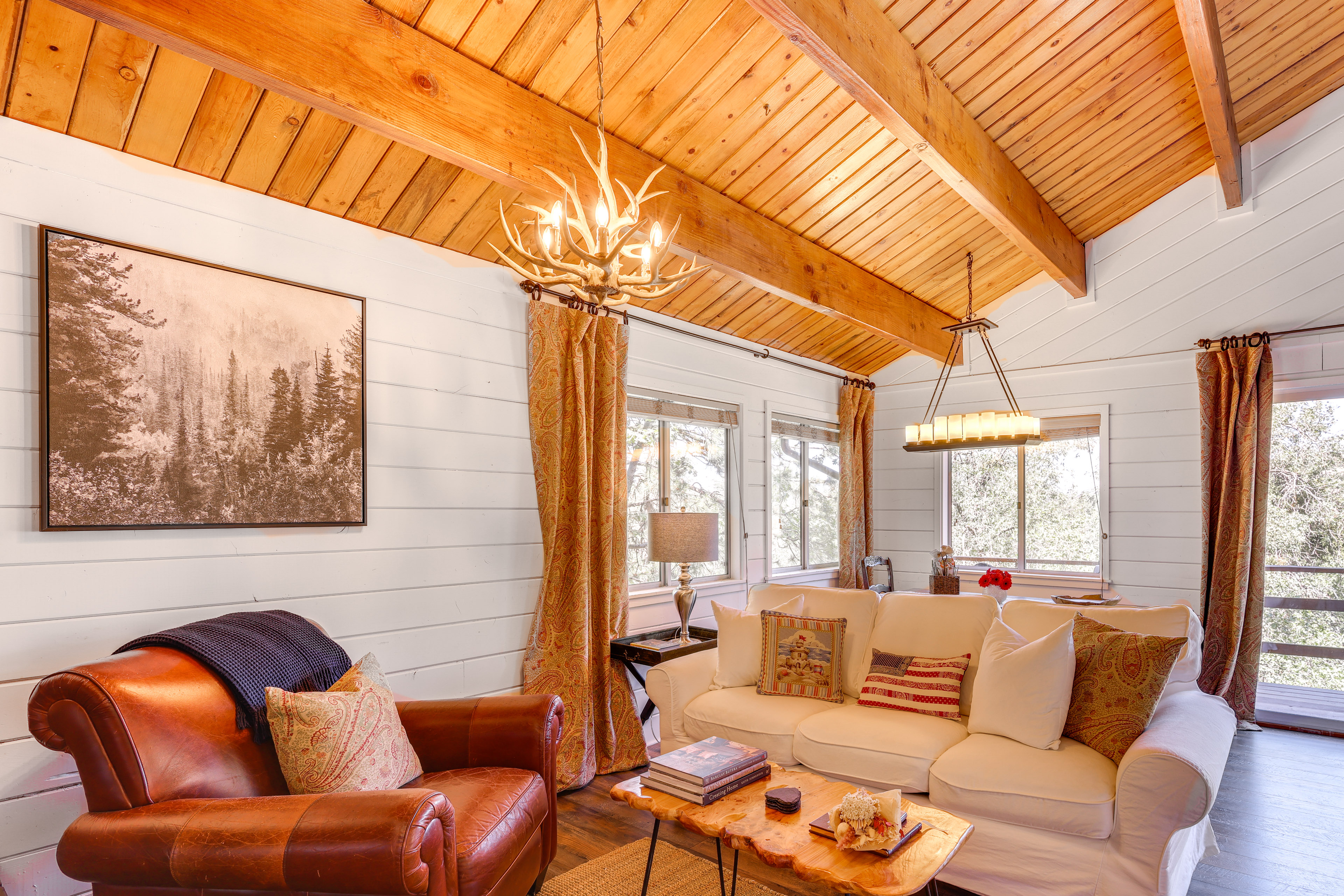 ‘Snow Valley Hideaway’ Arrowbear Lake Retreat - Home Rental in Running ...