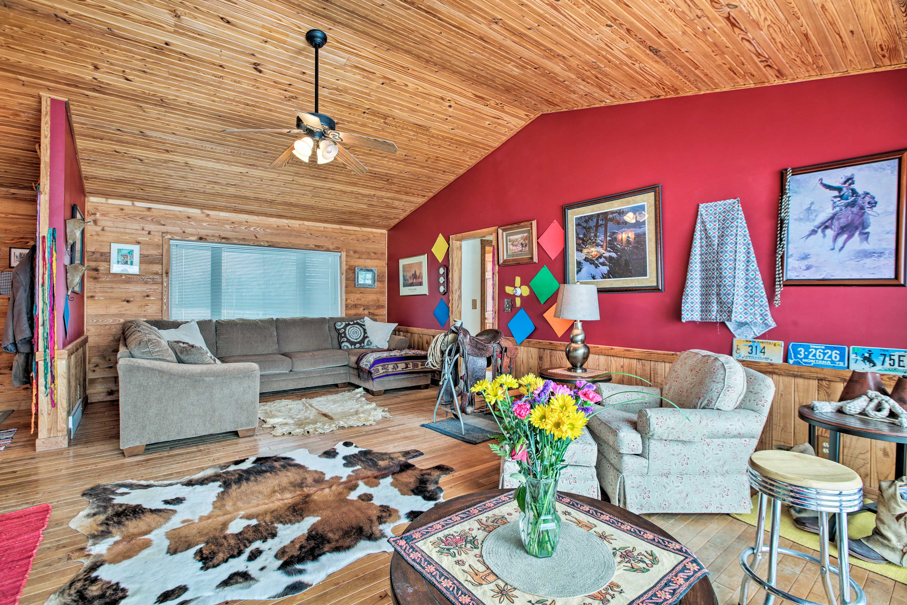 7-Acre Working Farm Near Lake Geneva: Pets Welcome - Home Rental in ...