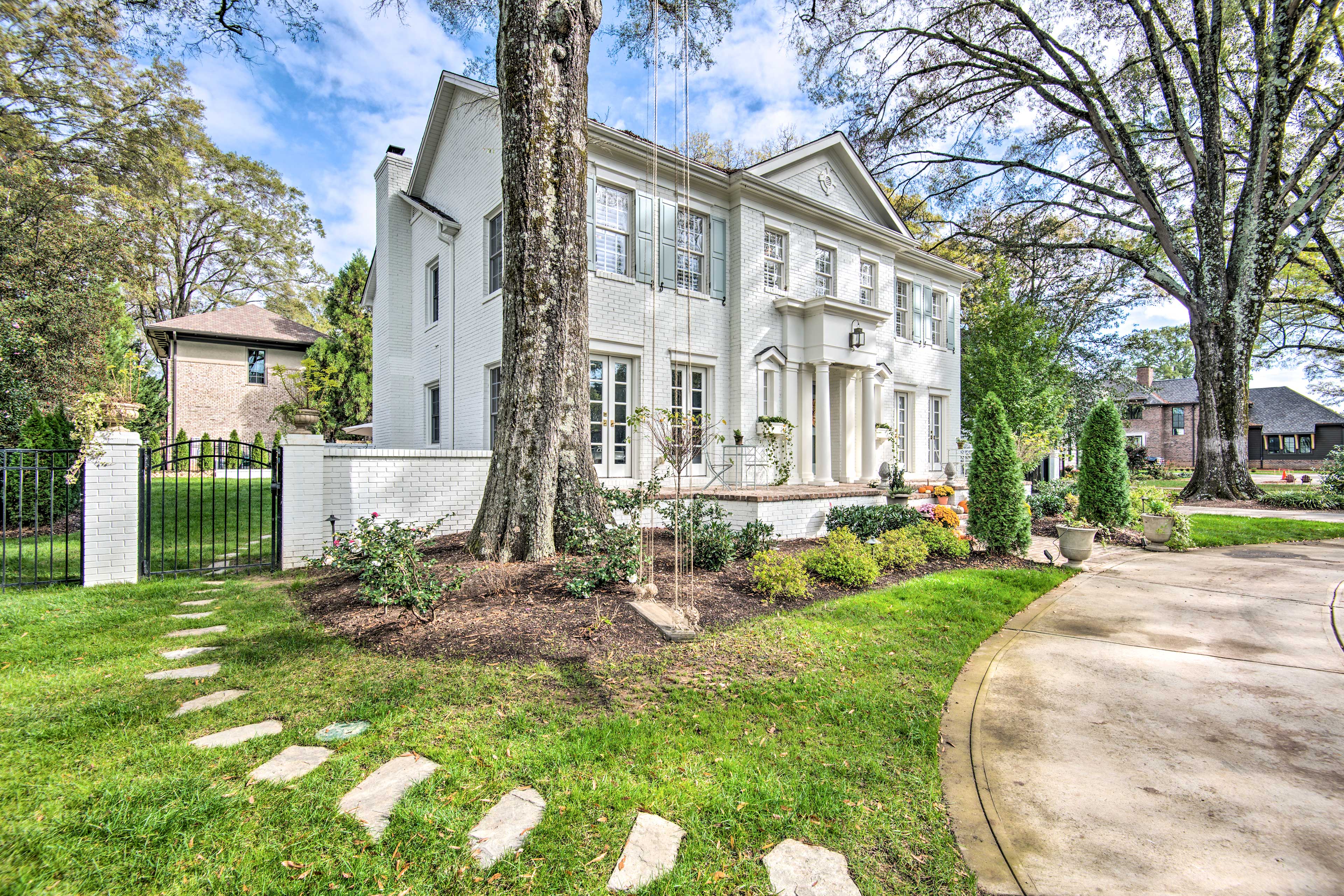 Stunning Charlotte Home: Private Pool! - Home Rental in Charlotte