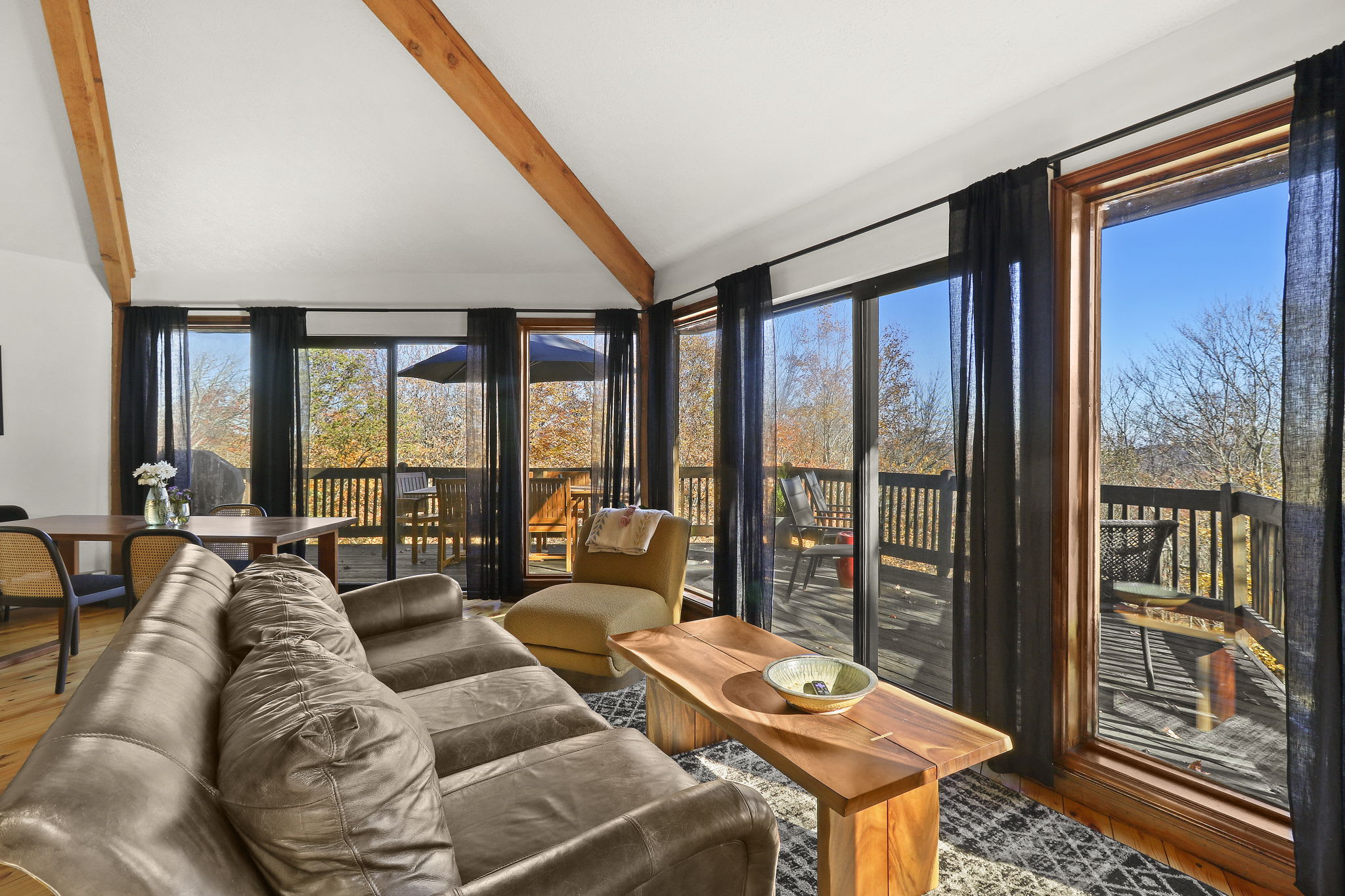 Cozy Seven Devils Retreat, 3BR sleeps 6! - Home Rental in Seven Devils