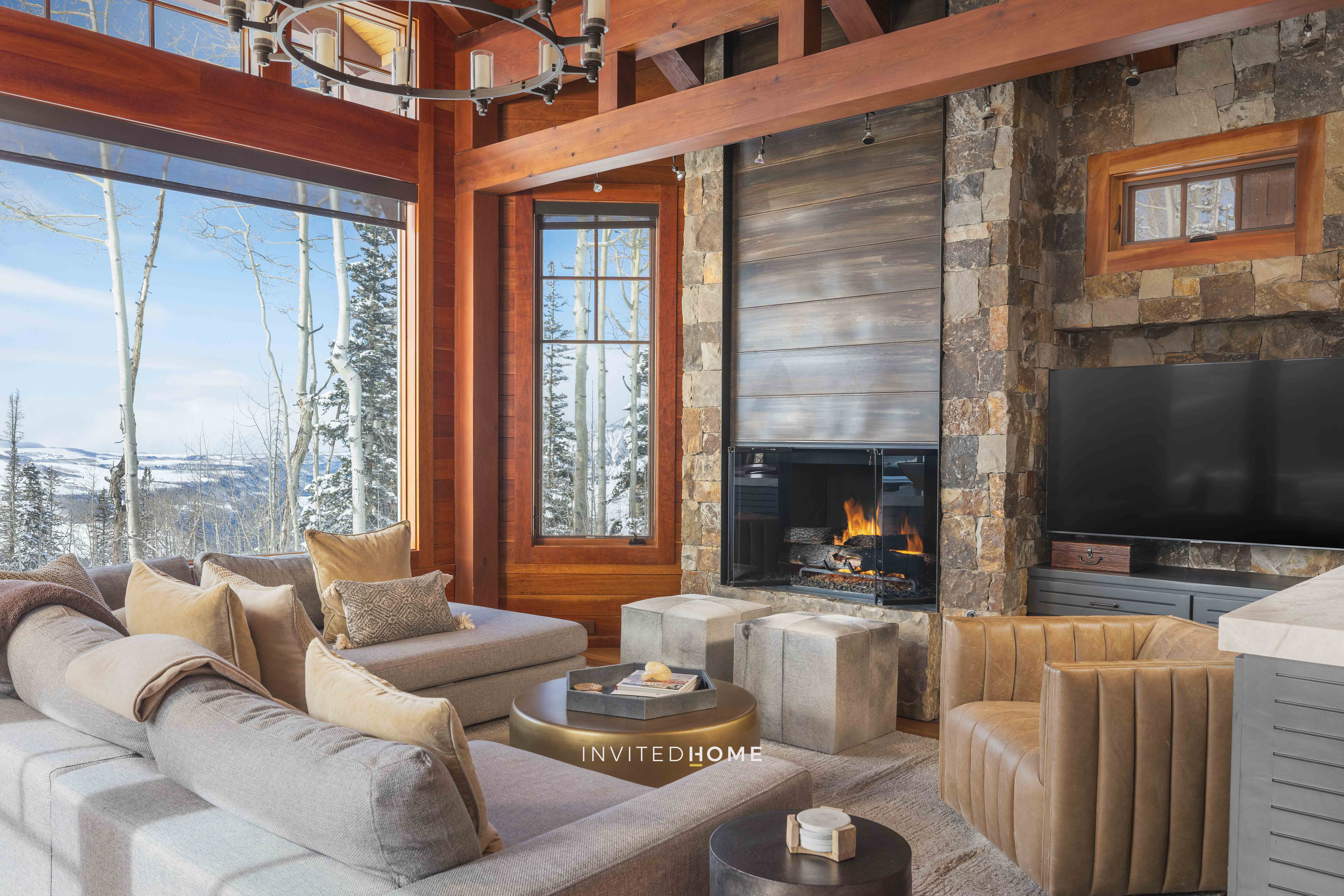 Unique Ridge Top Location | Gondola, Hot Tub, O2, Ski-In/Out - Home ...