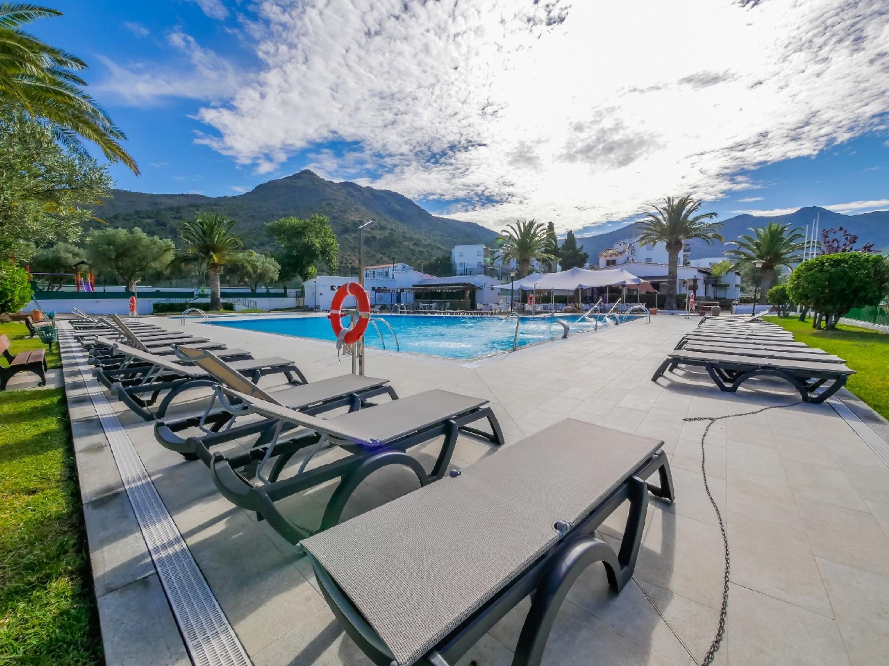 Rescator Resort 203 in Roses - Home Rental in Roses