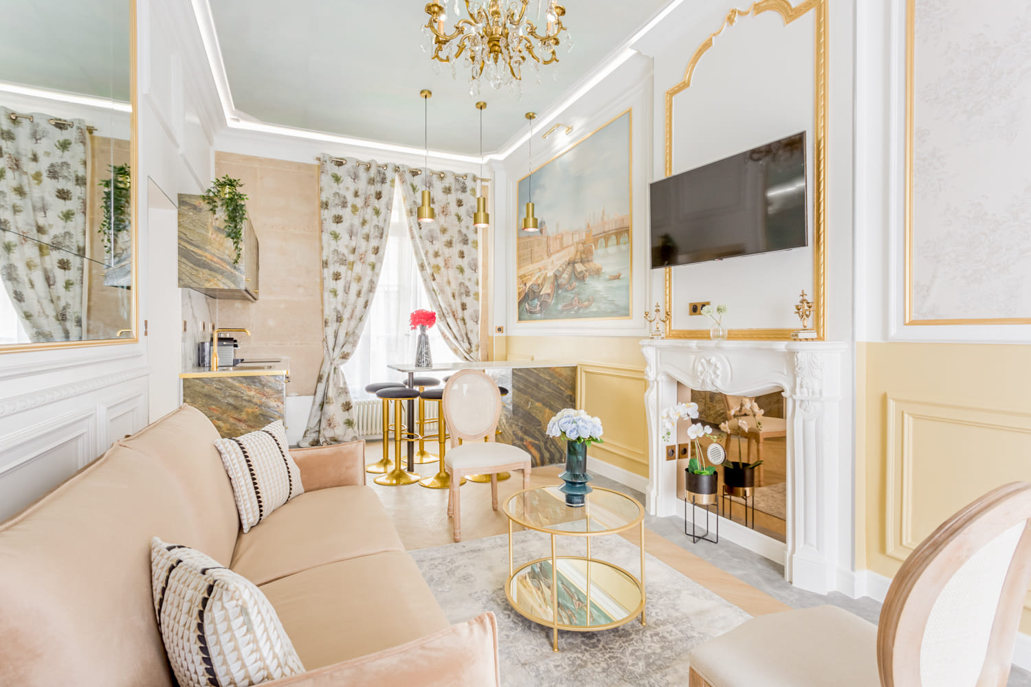 Luxury Suite - Champs Elysees - Haussmann II - Home Rental in Paris