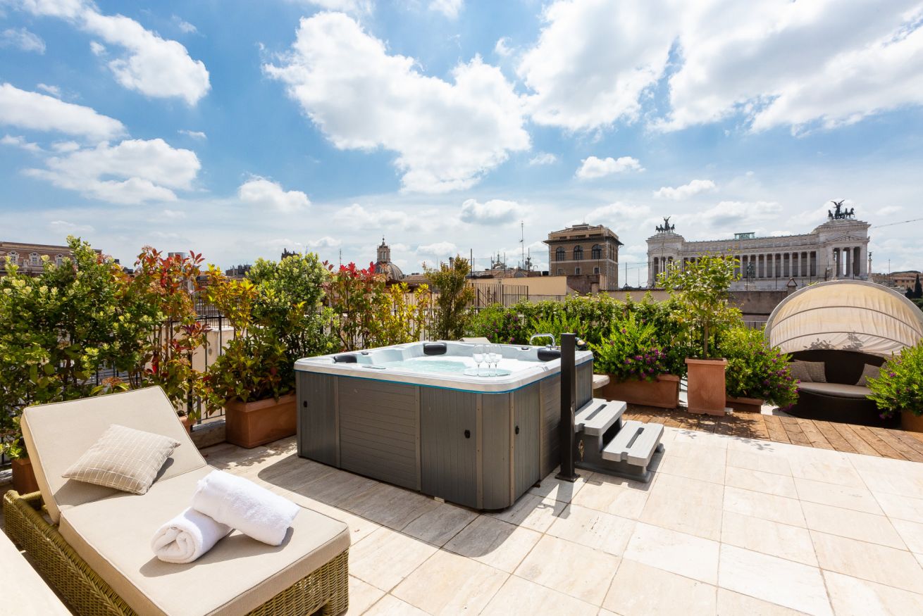 Amazing View Piazza Venezia - Home Rental in Roma