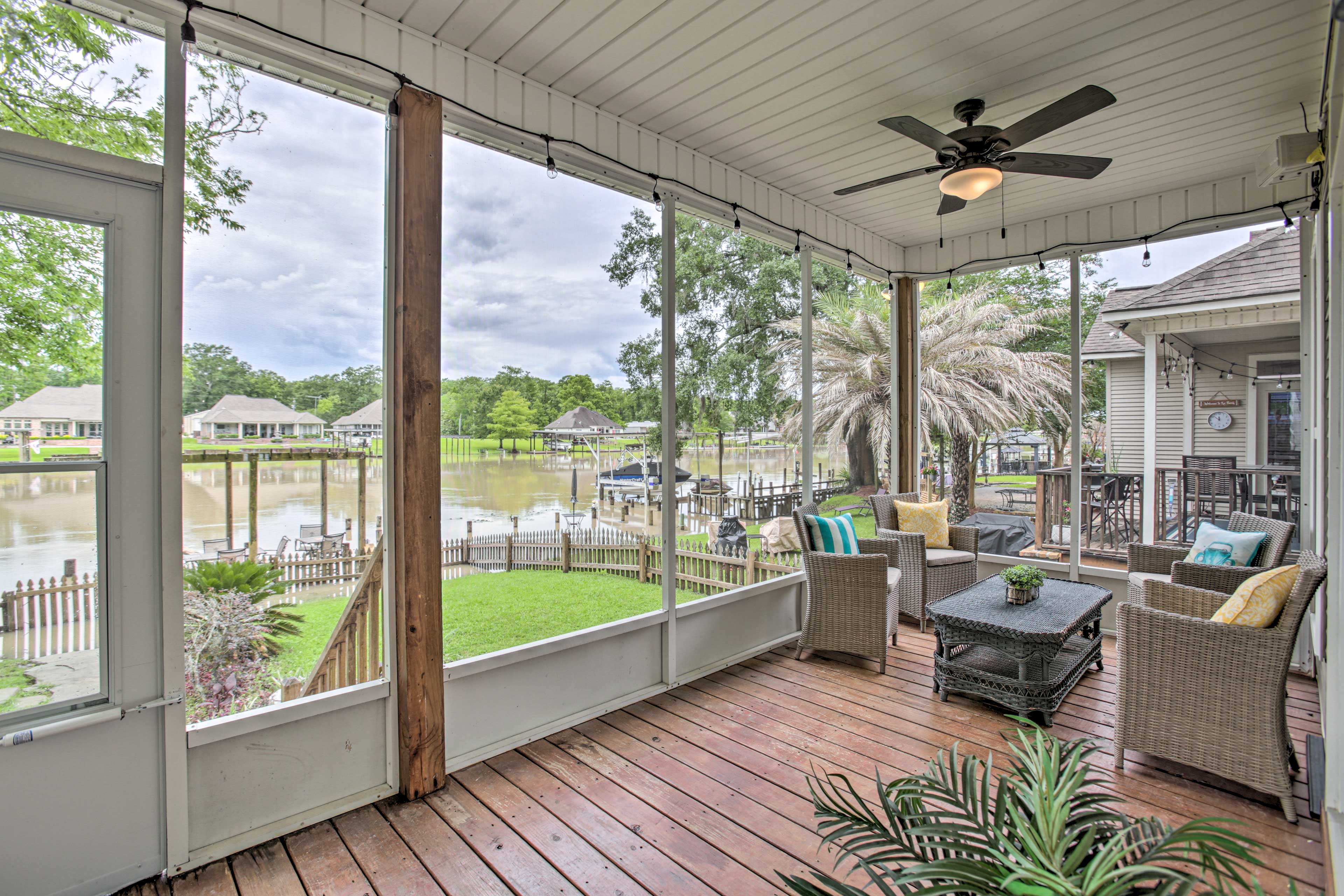 Bayou Pierre Home: On the Diversion Canal! - Home Rental in Maurepas