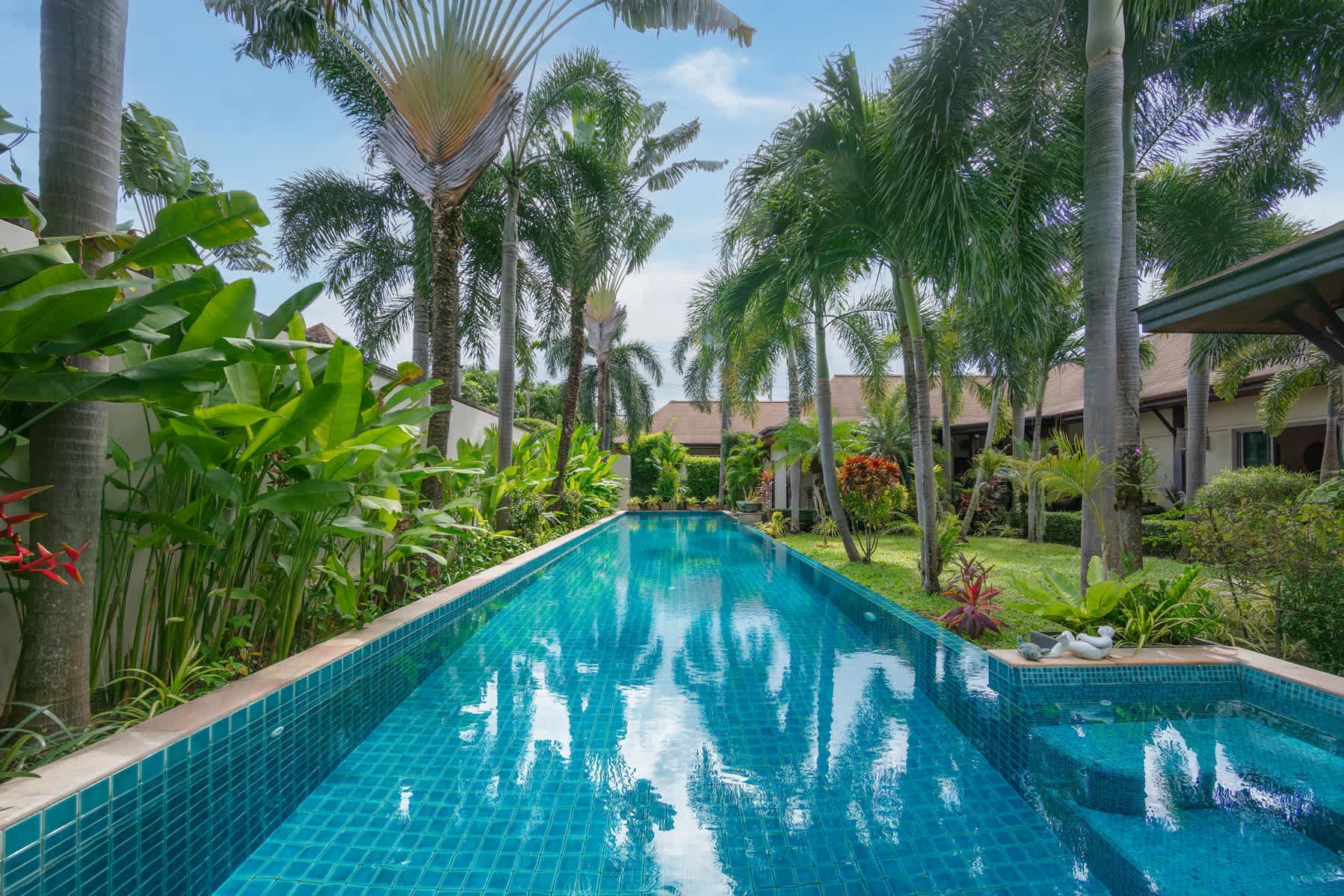 VILLA LETI | 22 meters Pool | Naiharn Beach - Home Rental in Rawai