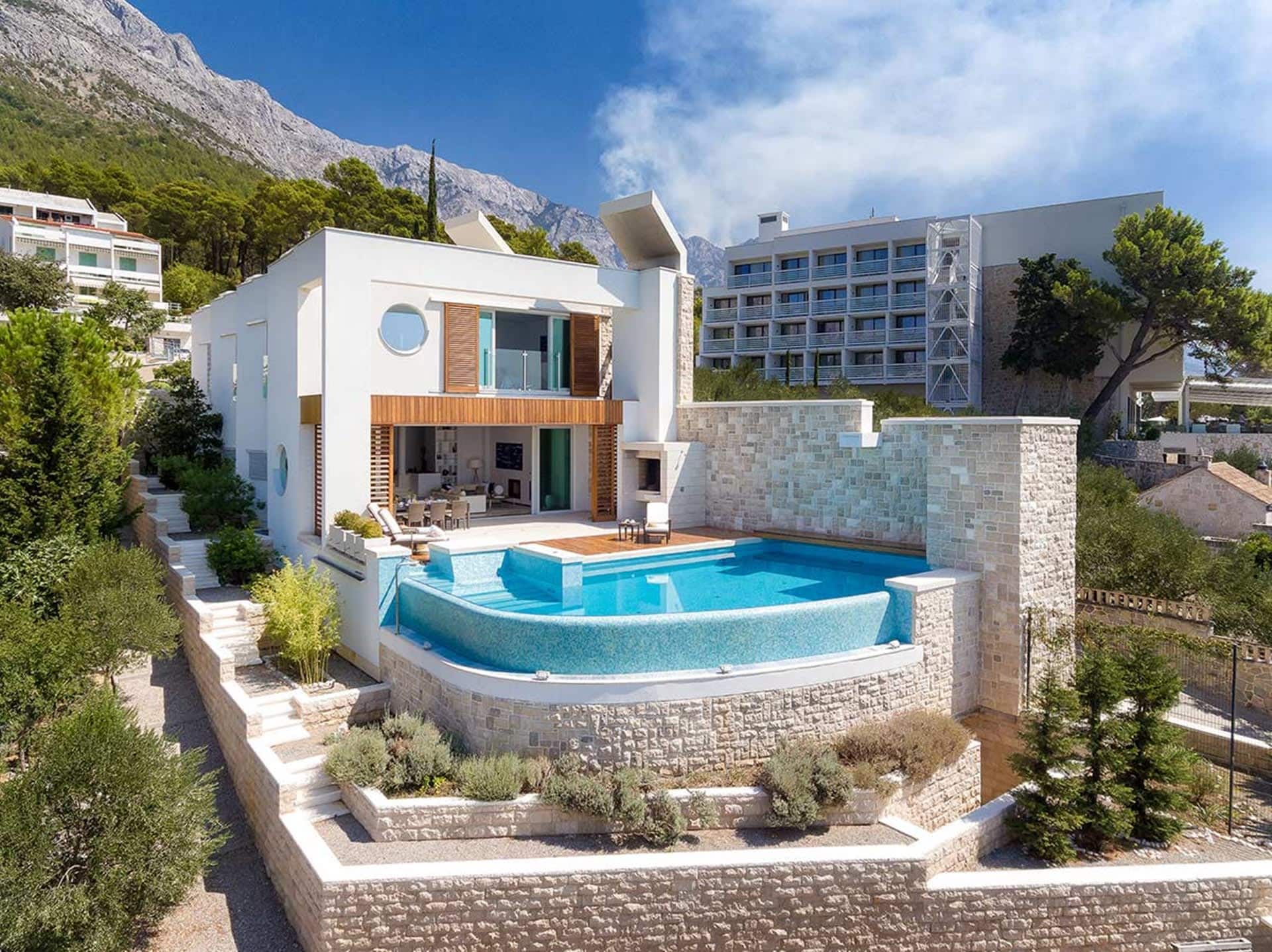 Luxury Beachfront Villa in Brela - Home Rental in Brela