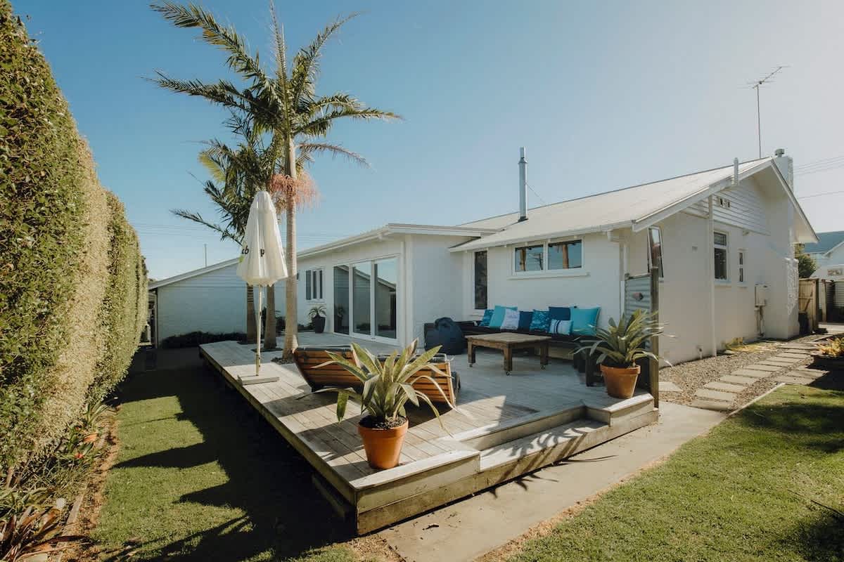 Karamu Korner - 4 BR bungalow near Fitzroy Beach - Home Rental in New Plymouth