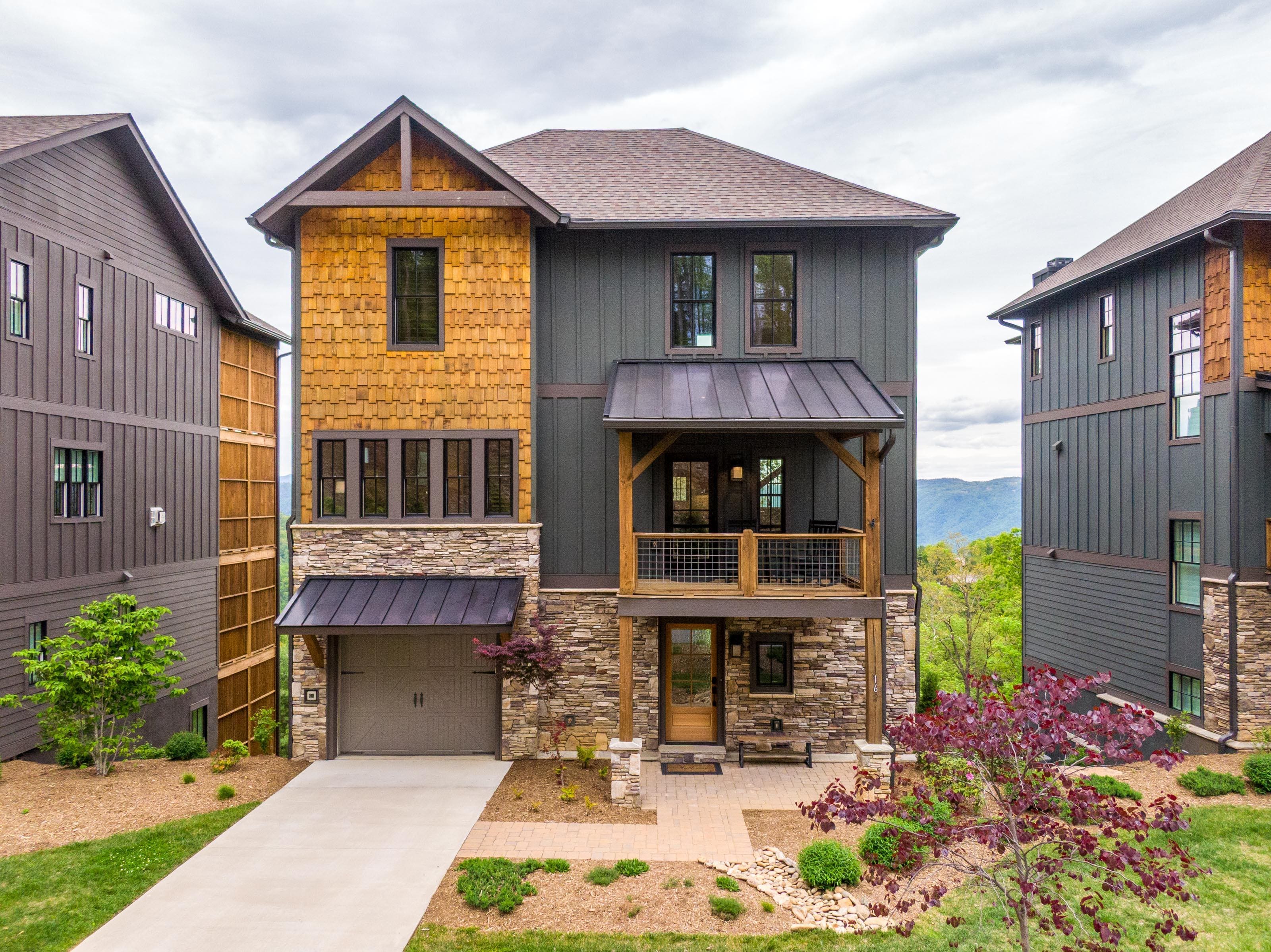 North Face Cottage at Blue Ridge Mountain Club - Home Rental in Boone