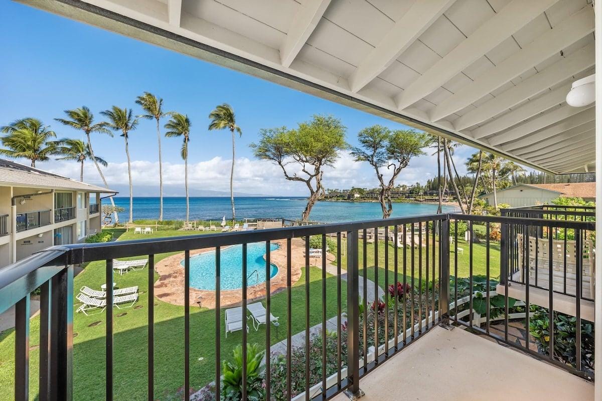 Napili Surf 207 · NSF 207 BeachFront Condo Napili Bay - Home Rental in ...
