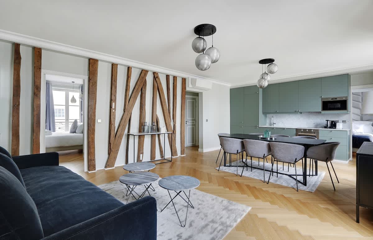 A Luxury 3-BR/3BA with A/C in Montmartre - Home Rental in Paris